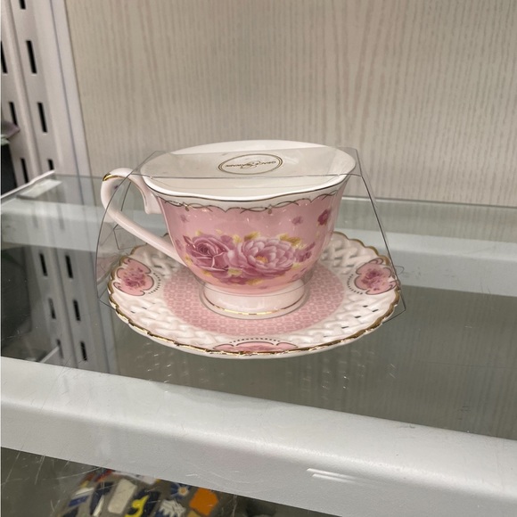Grace Teaware | Dining | Nw Grace Teaware Shabby Chic Style Pink Tea ...